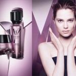 Hoe kun je je nek en decolleté strakker maken? Forever Youth Liberator ...